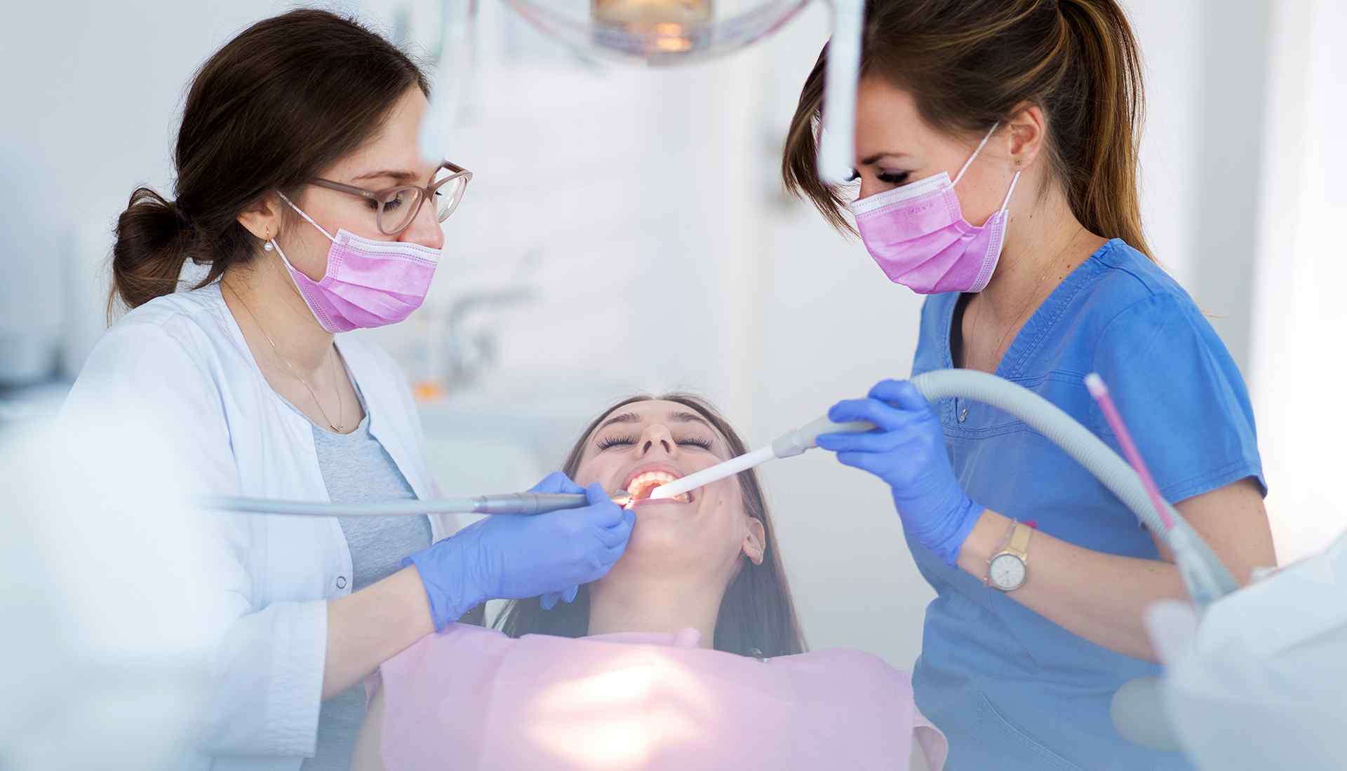 Tooth extraction aftercare: A how-to guide - BraVaz Dental Clinic
